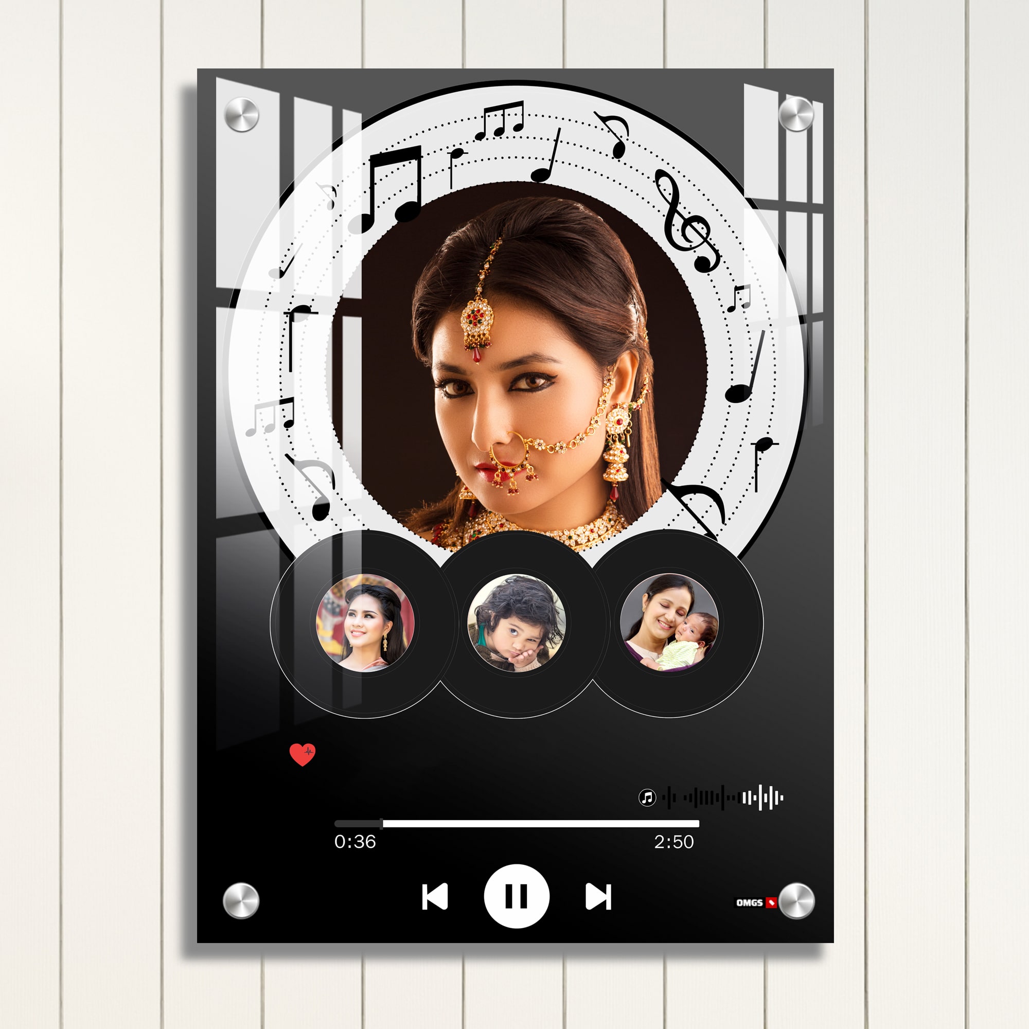 Disk Acrylic photo frame – OMGs